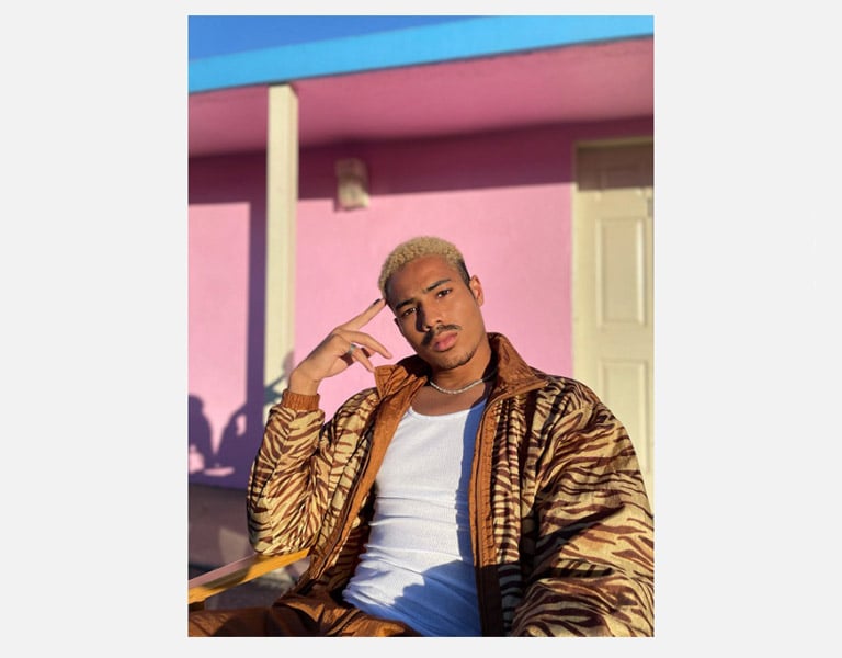 Apple iPhone 12 64GB Purple купить в Одессе, Украине - цены и отзывы в ...